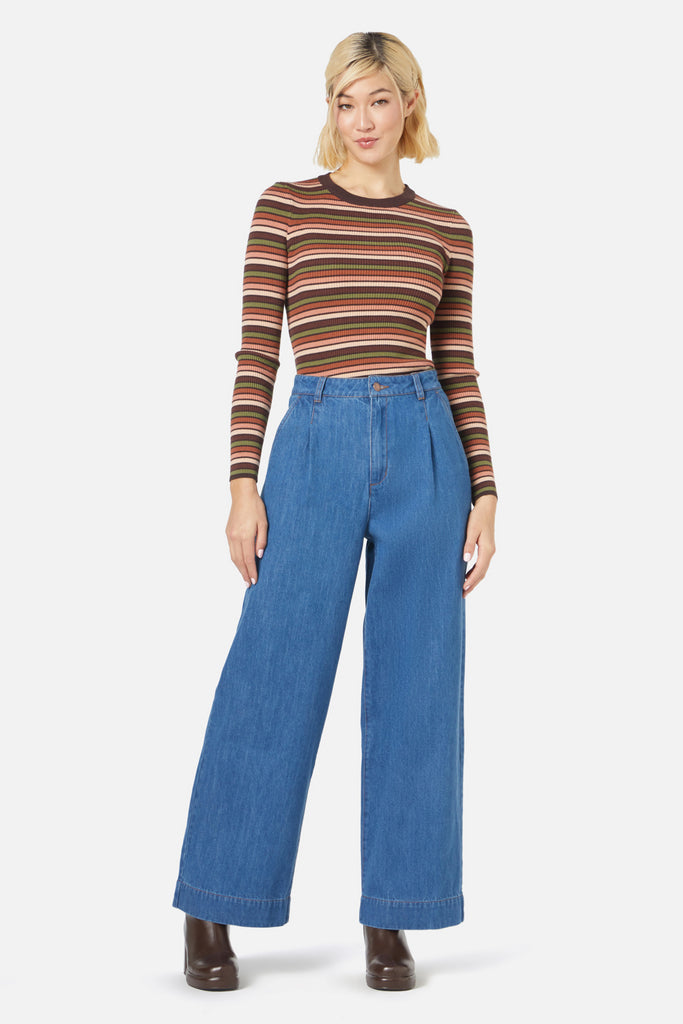 Esther Jean – Princess Highway